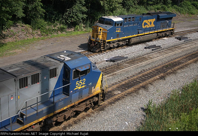CSX 719